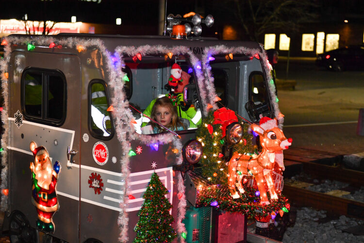 All aboard The Christmas Express! Bellefonte Victorian Christmas ...